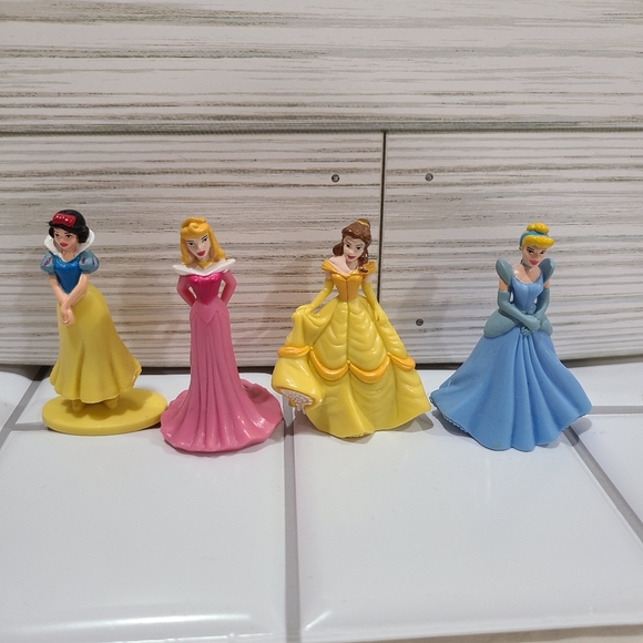 Disney | Other | Miniature Princess Figurines Disney 208 Hasbro Disney ...